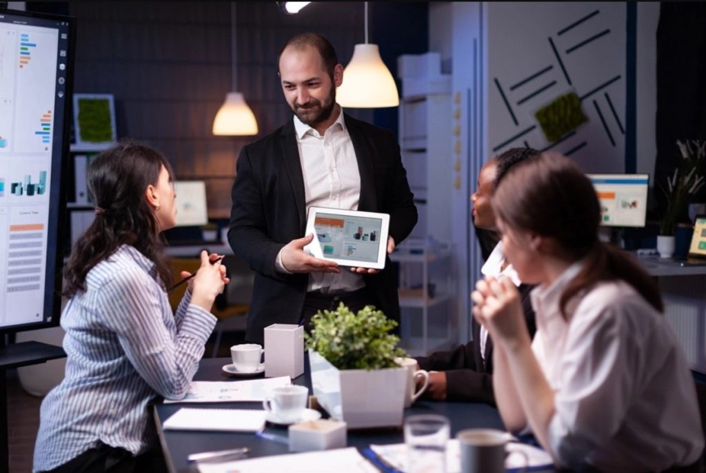 What Makes The Best Ad Agency: Key Traits To Look For – Ethnicity People